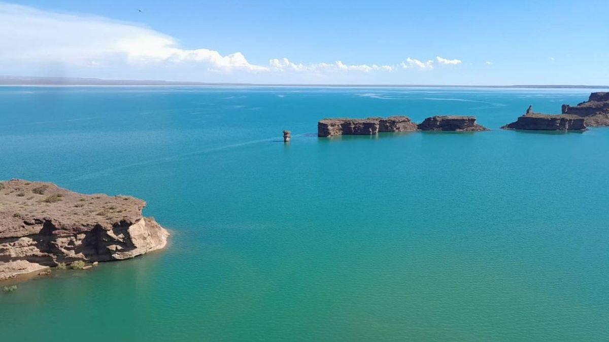 Alerta por cianobacterias en el lago de Villa El Chocón
