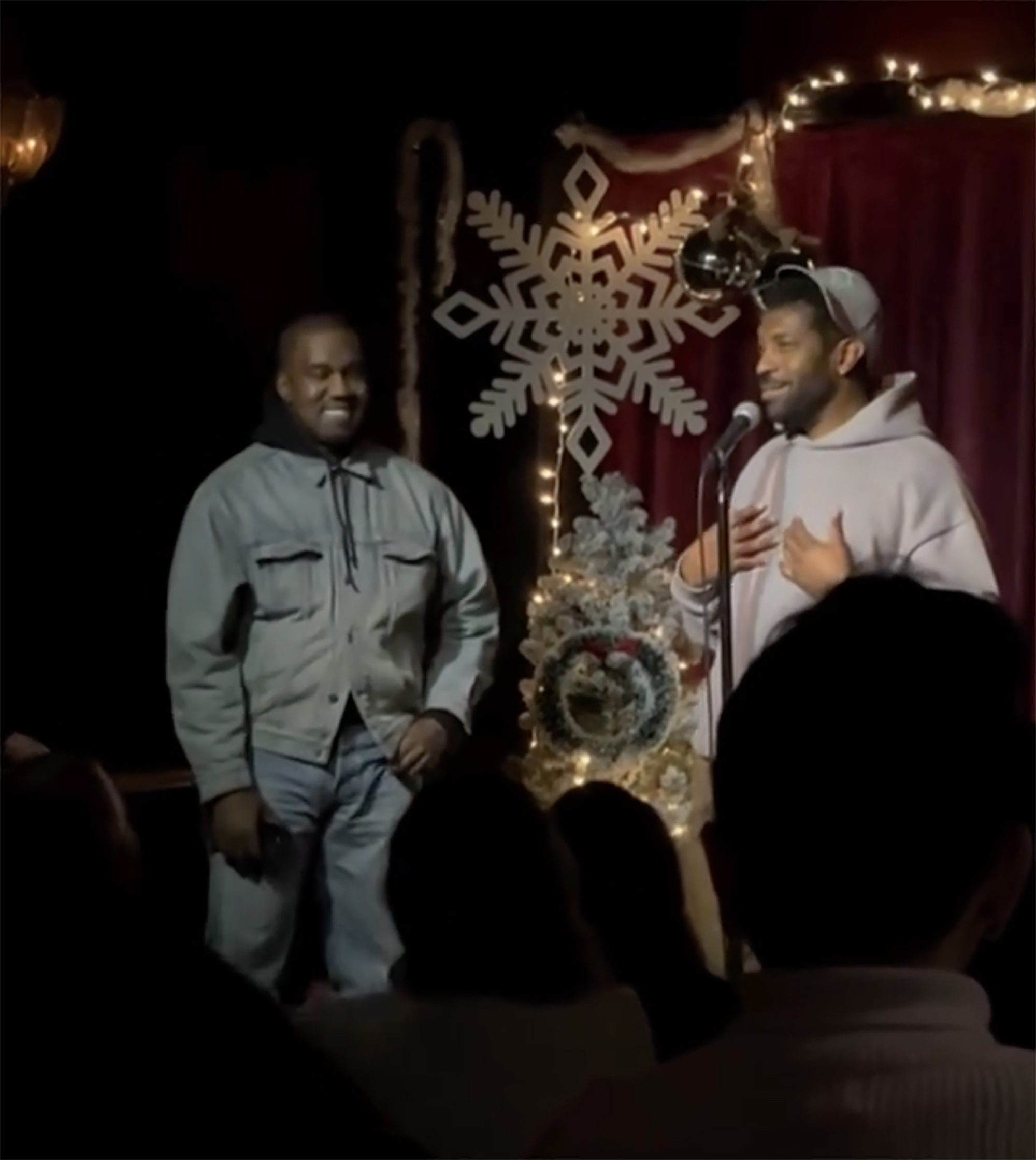 Watch 'awkward' moment Kanye West is brought onstage at Deon Cole's ...