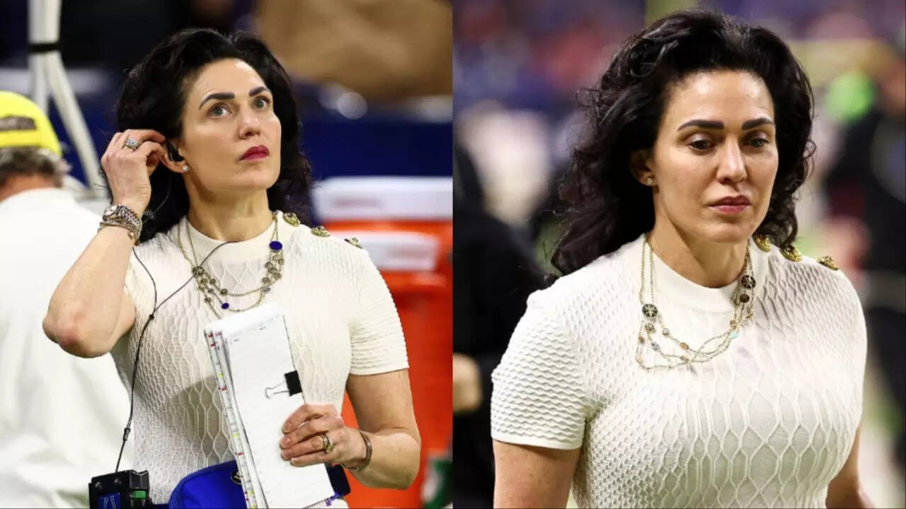 Indianapolis co-owner Carlie Irsay-Gordon arrives on the sideline and ...