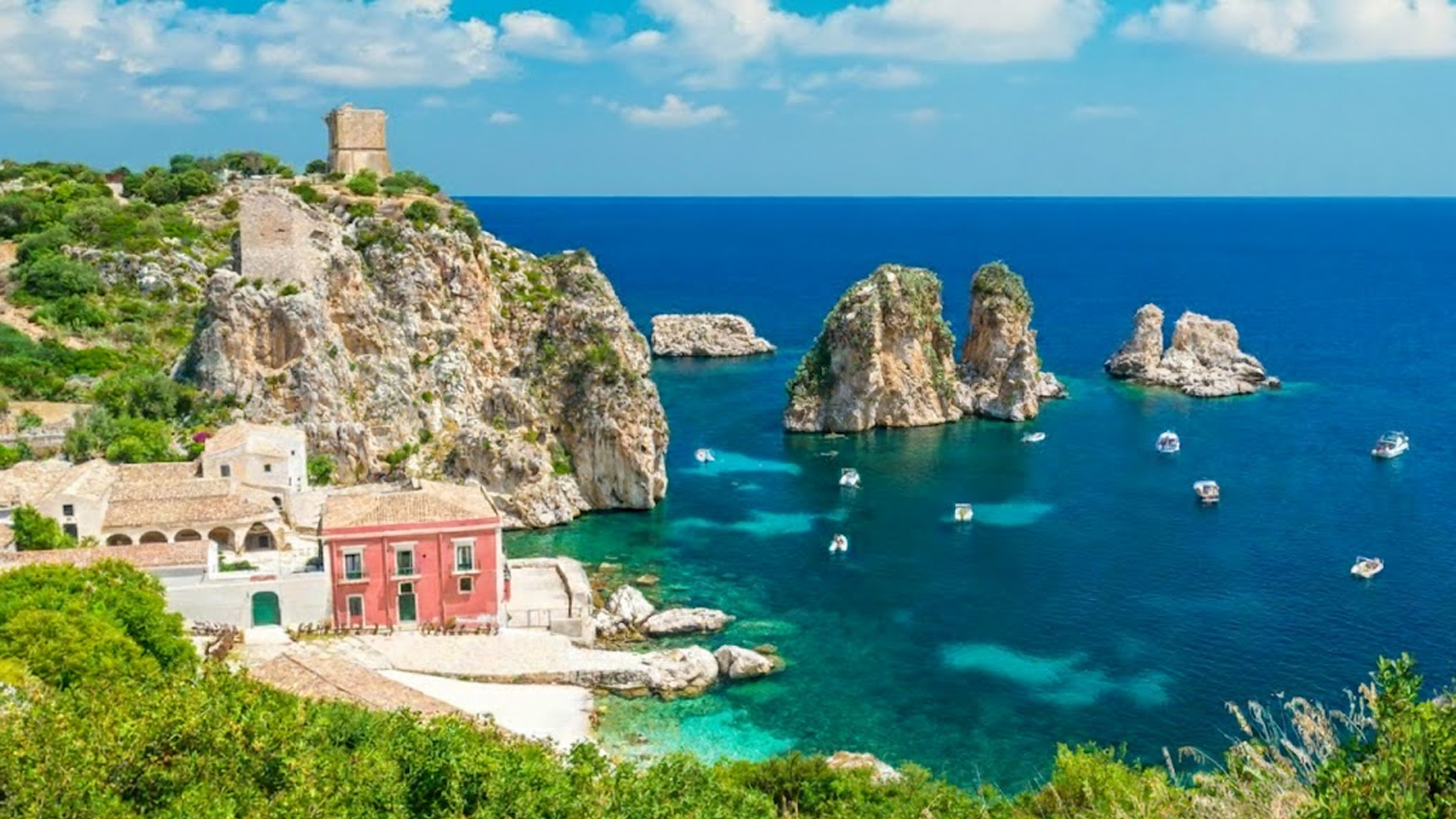 Exploring Sicily: From Mount Etna to Lampedusa Beach