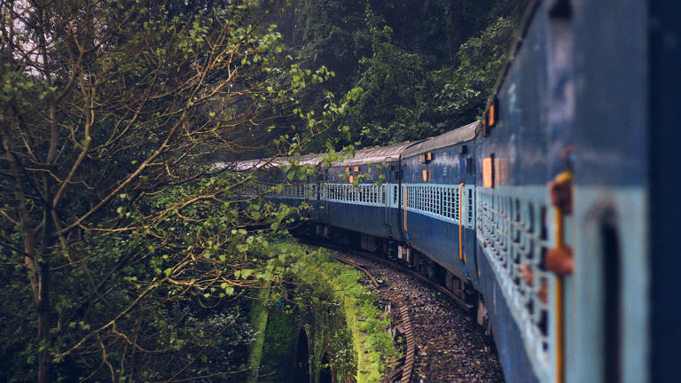 Indian Railways launches 244 special trains to manage New Year travel rush