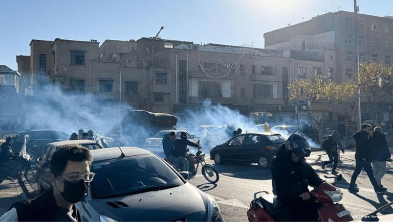 Tehran blog: Iran rattled on second day of protests as tear gas flies ...