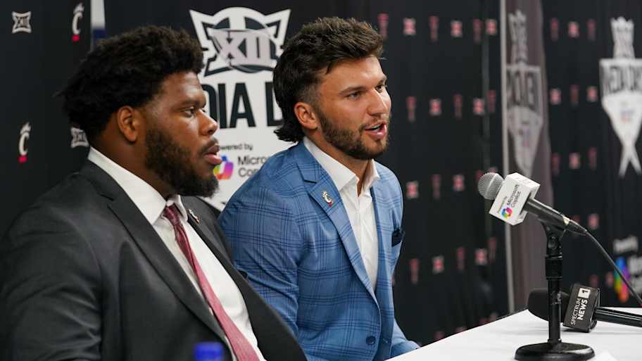 Major college football programs 'battling' for 2,800-yard QB in ...