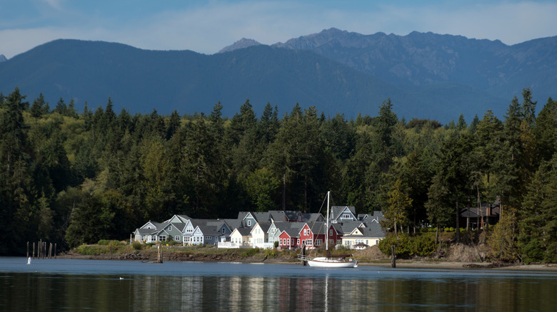 Between Seattle and the coast is a bayfront village with outdoor fun ...