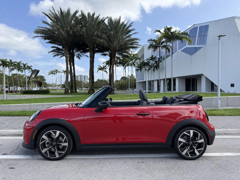 MINI Cooper S convertible 2025 | Ohmmmmmm!