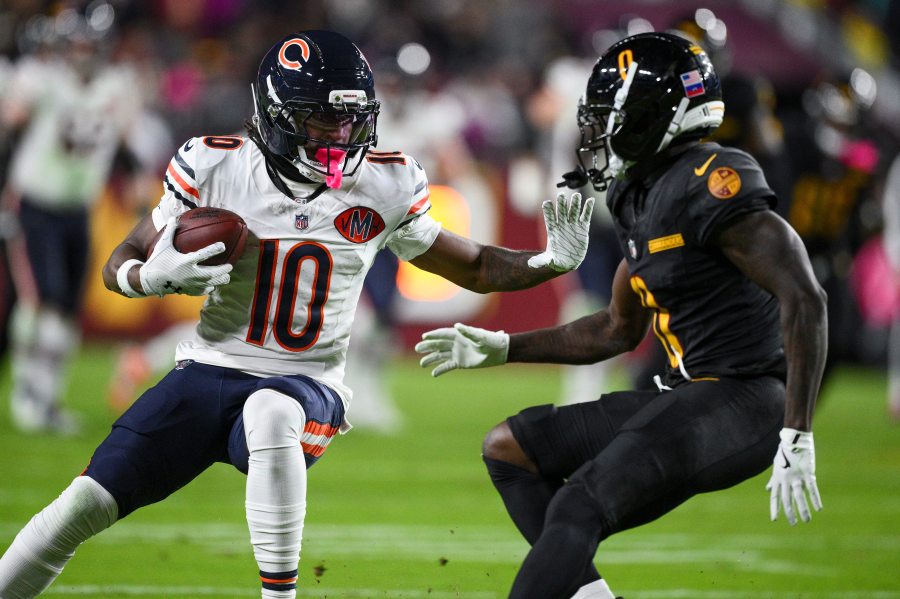 Report: Luther Burden’s injury 'not thought to be serious' after last ...