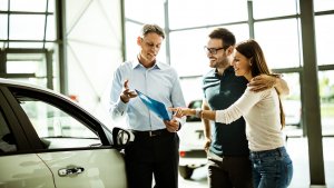 6 questions you should never ask at a car dealership