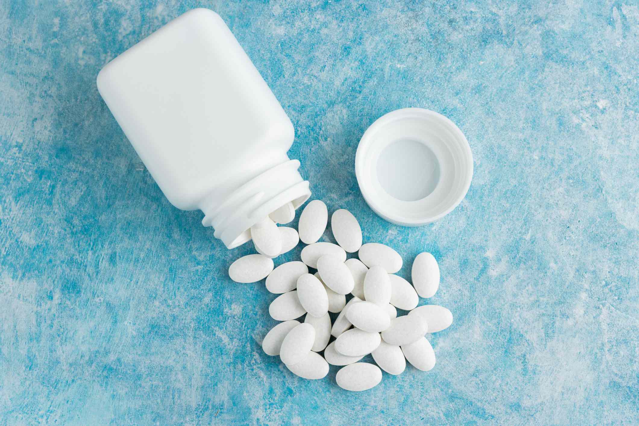 Taking zinc for a cold? 4 potential side effects to know first