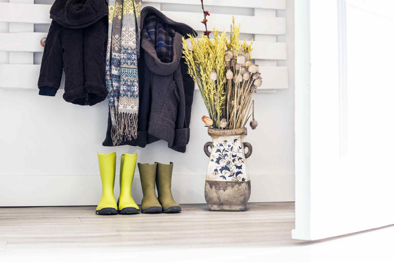 How to protect your entryway from salt and slush this winter