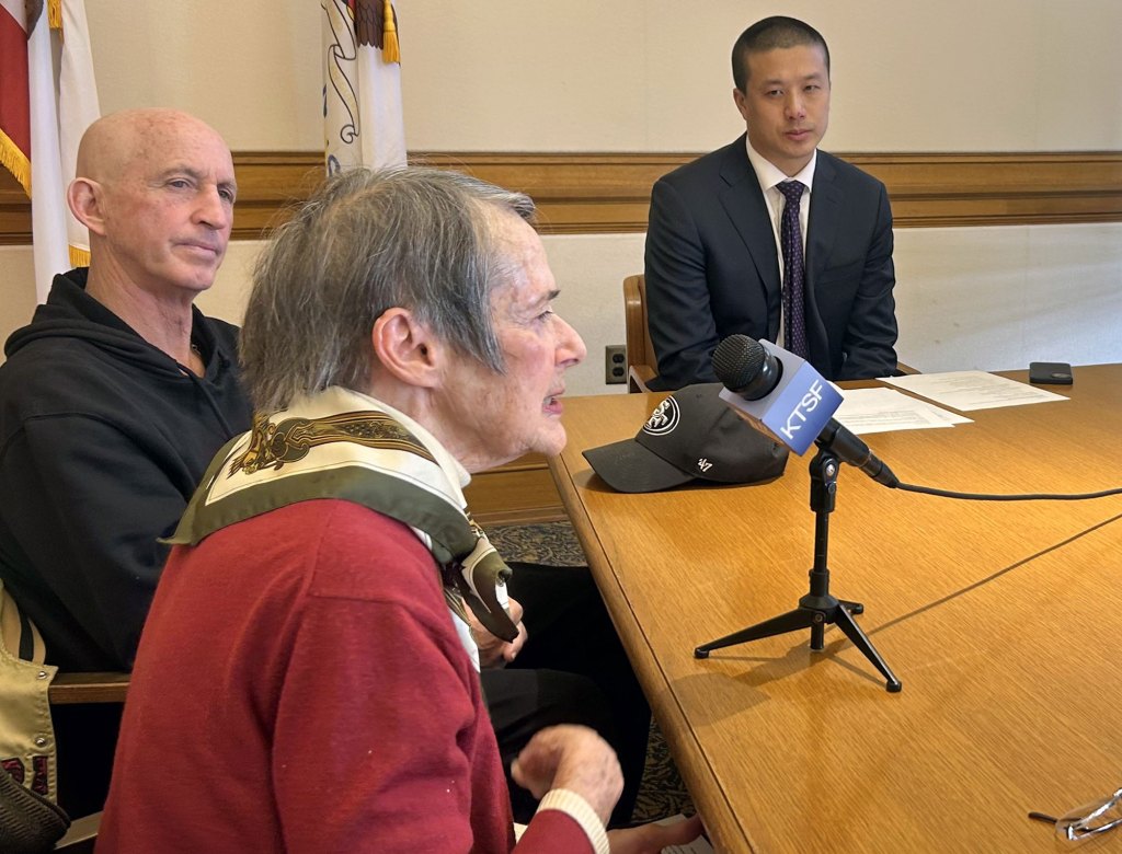 SF Supe blasts repeated outages in Sunset as PG&E says restoration ...