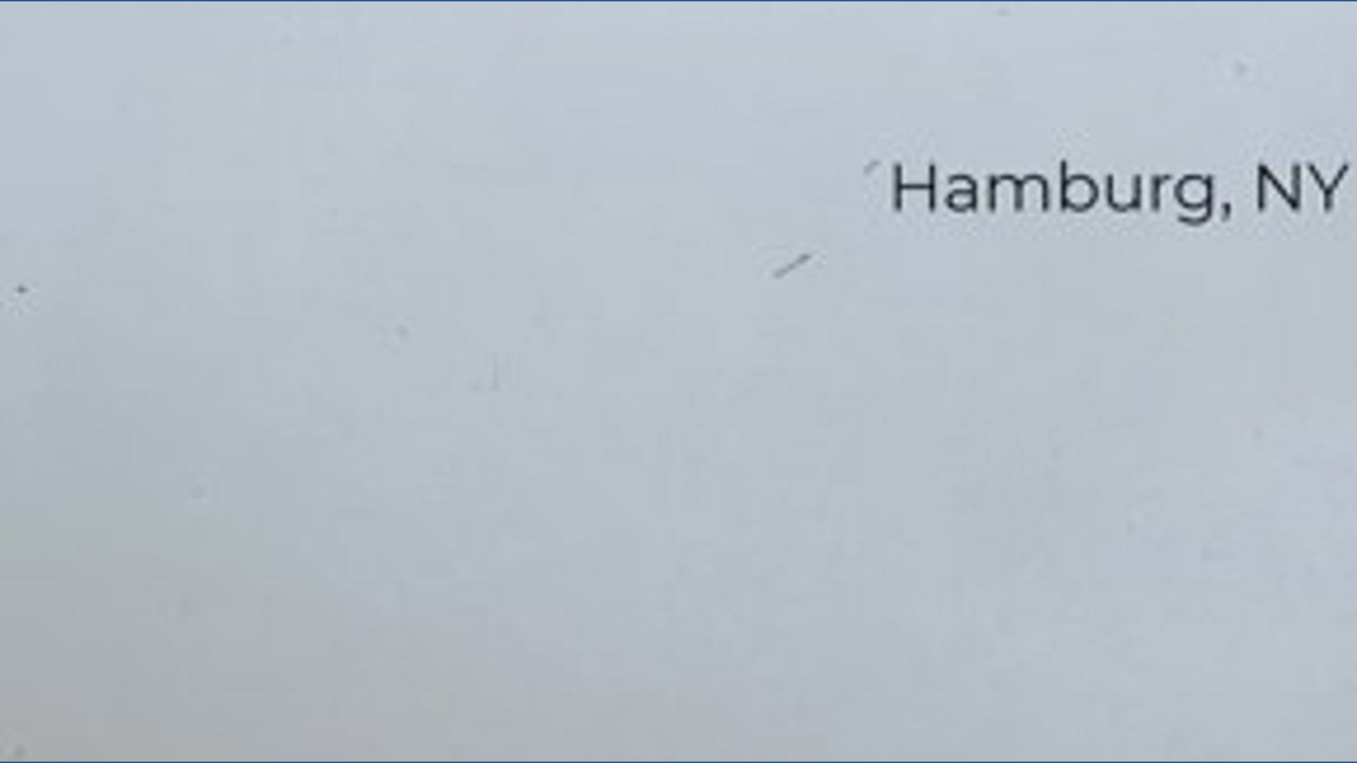 Car battered by waves in Hamburg