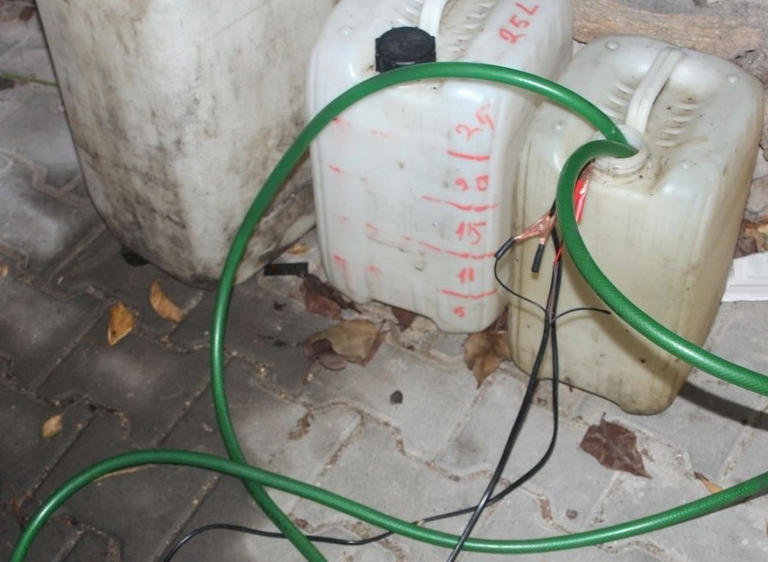 Dva muži na Jihlavsku podváděli s pohonnými hmotami. Přišli si na 2,5 ...