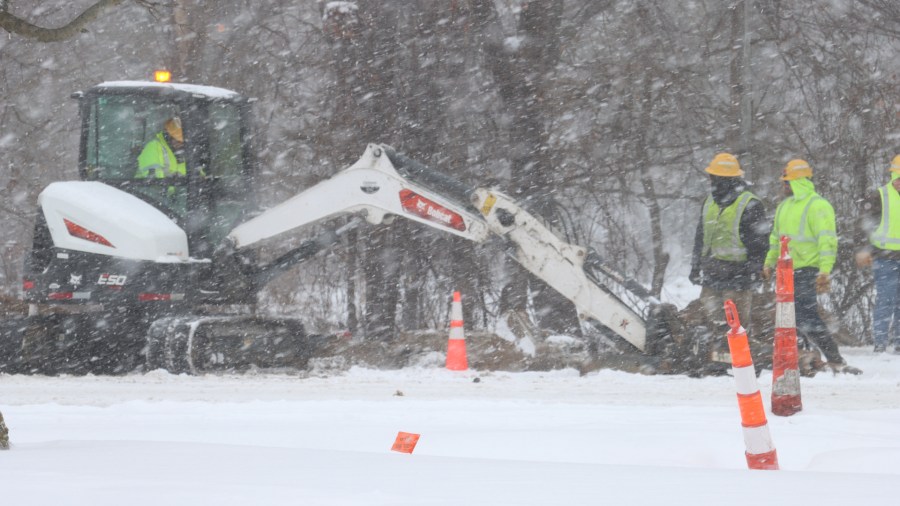 Crews respond to power outages across West Michigan