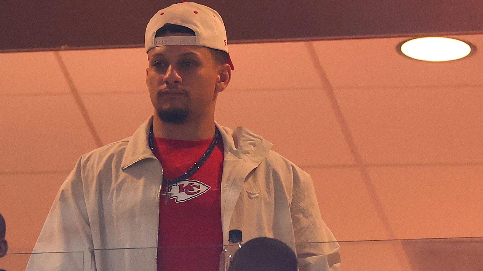 Chiefs give early update on Patrick Mahomes’ ACL rehab