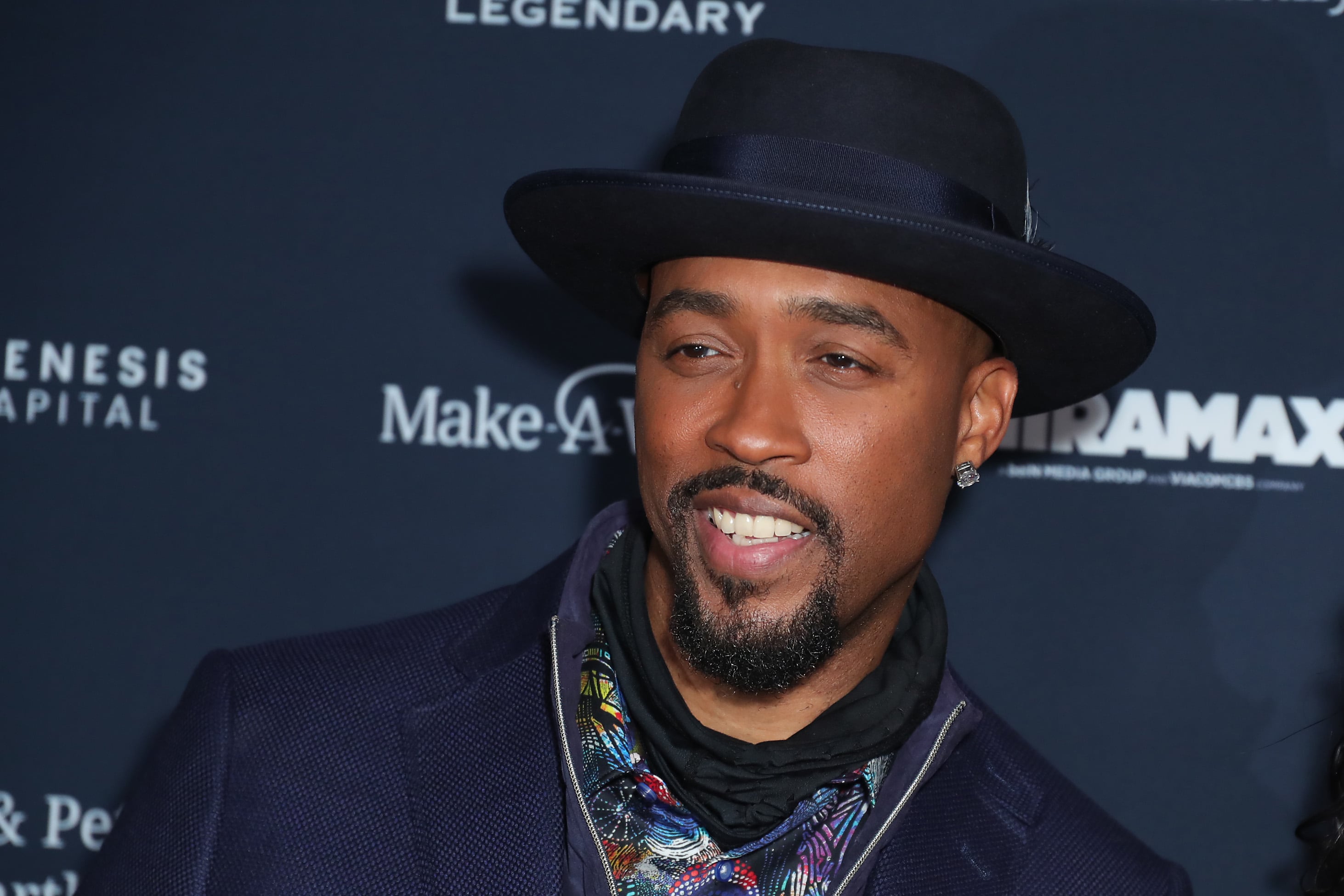 This is how... you beat cancer, Montell Jordan!
