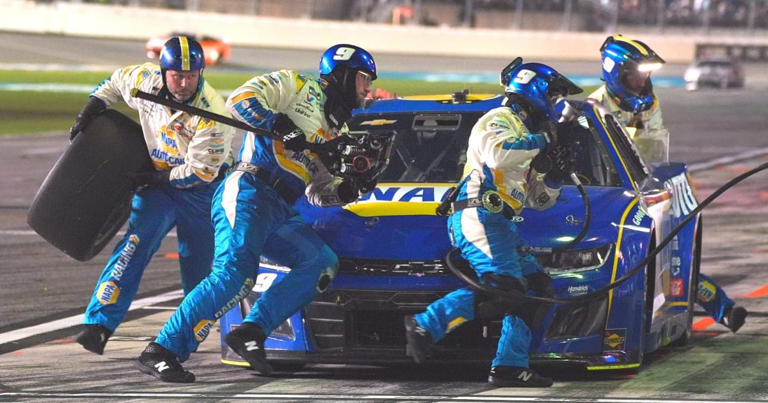 Hendrick Motorsports spending offseason fine-tuning pit crews, choreography