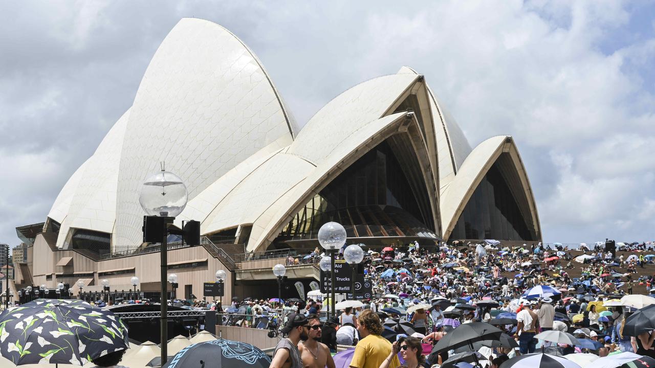 Backflip on 'insulting' Bondi NYE tribute