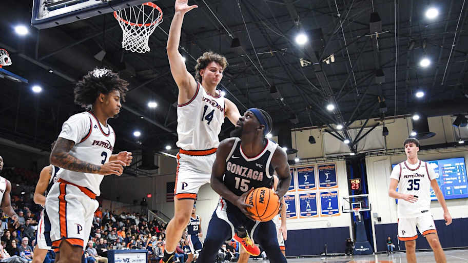 Graham Ike joins exclusive club in Gonzaga's 40-point win over Pepperdine