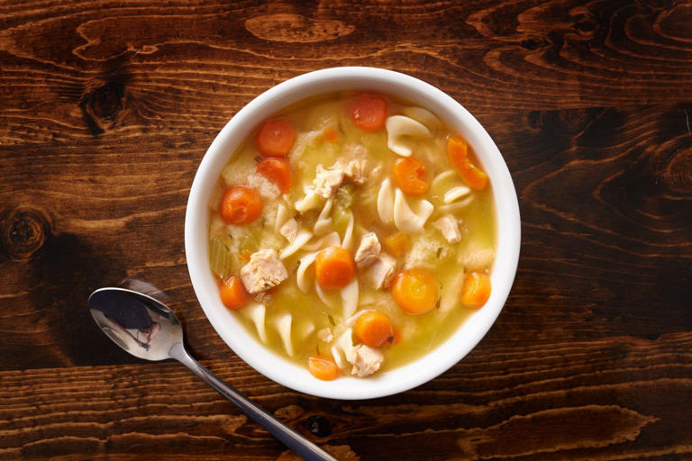 4 healing soups to eat when you’re sick