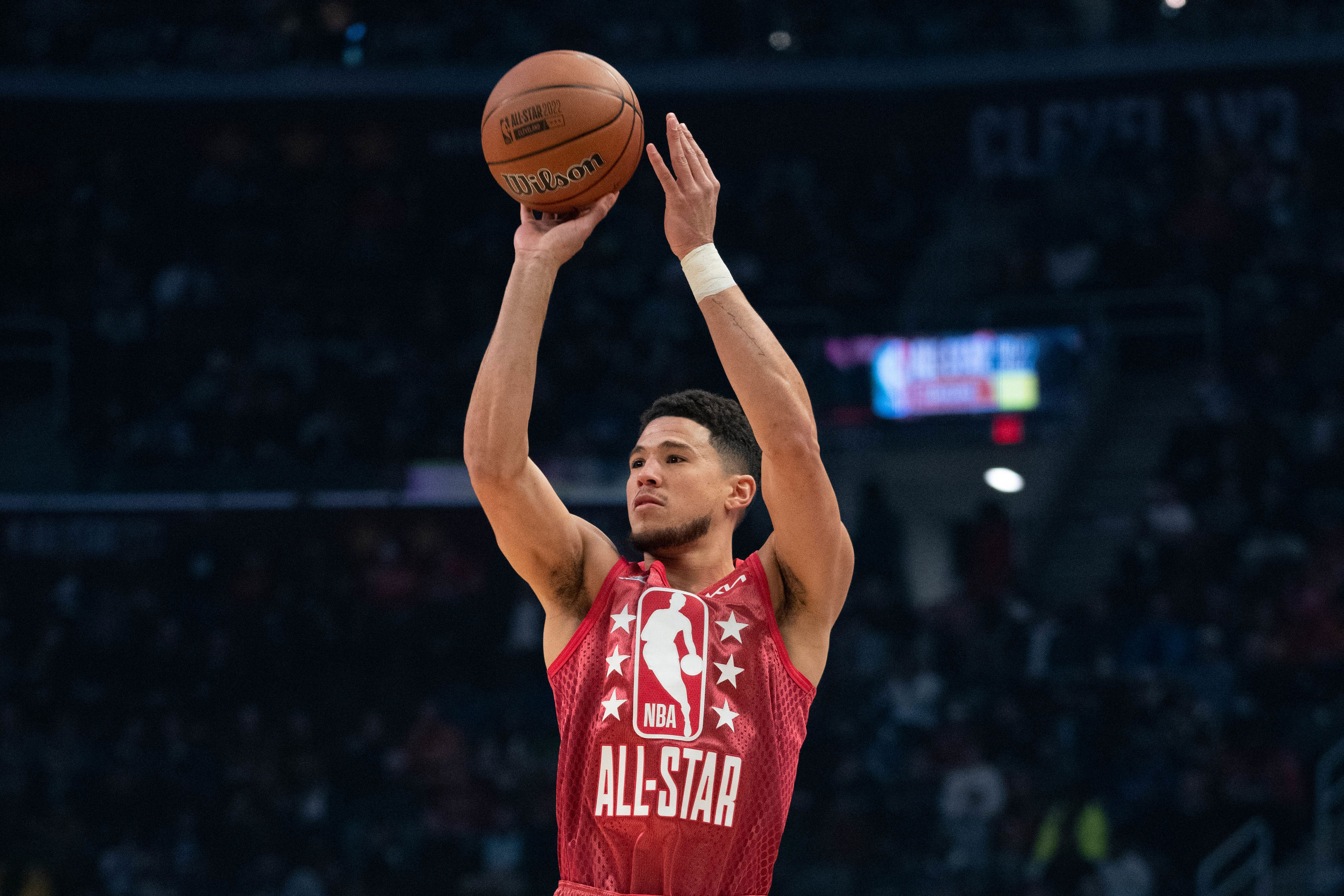 Devin Booker finishes 15th in first batch of NBA All-Star fan vote