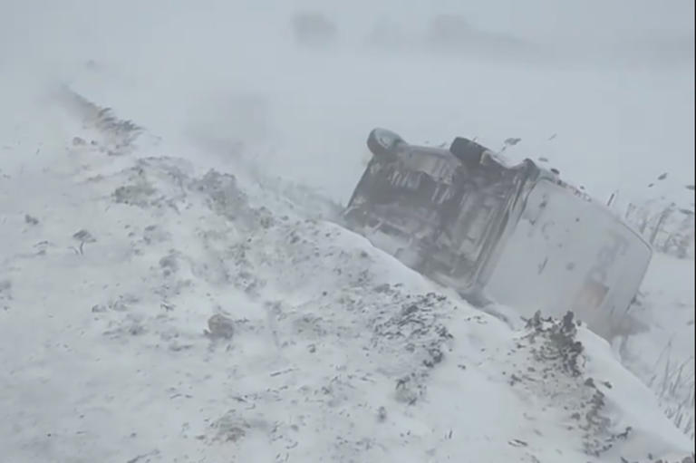 Treacherous road conditions as storm hammers southern Ontario