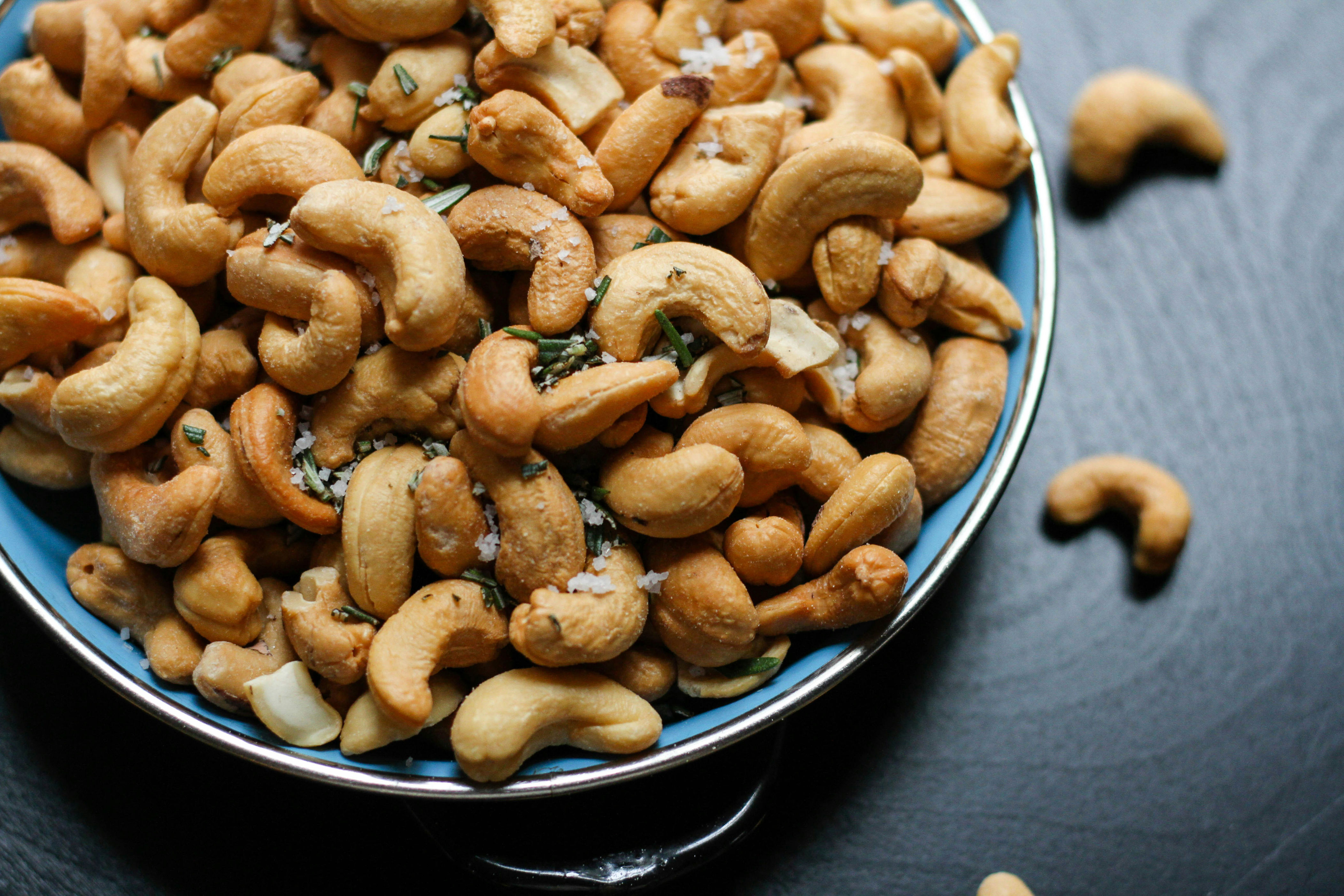 7 nuts pulled for dangerous ingredient contamination