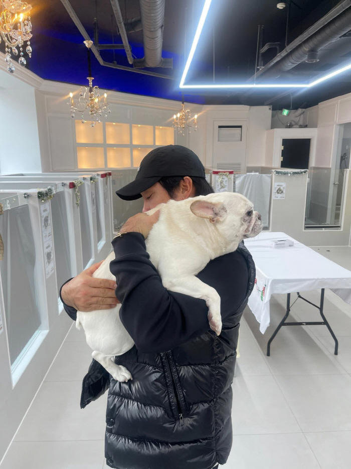 Chaerina, daughter, see you again after 4 months and have a happy and ...