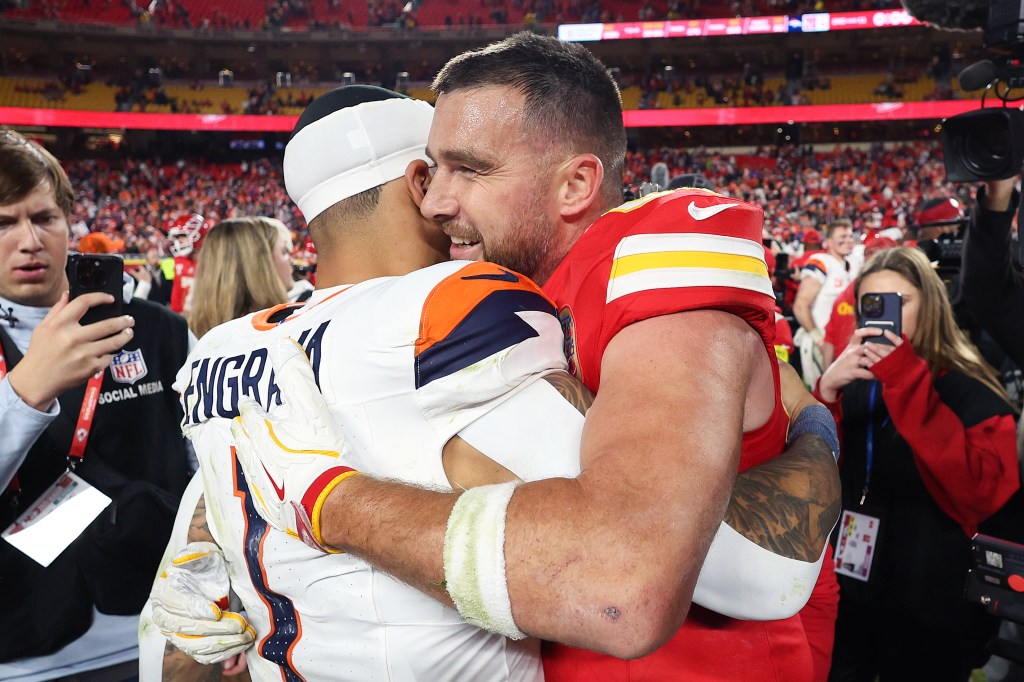 Travis Kelce gives Bo Nix 5-word message after Chiefs-Broncos game