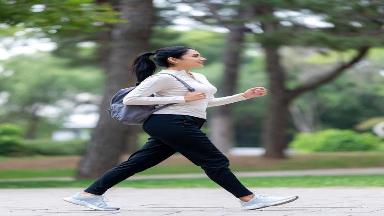 How Walking Just a Few Thousand Steps a Day Could Protect Your Brain ...