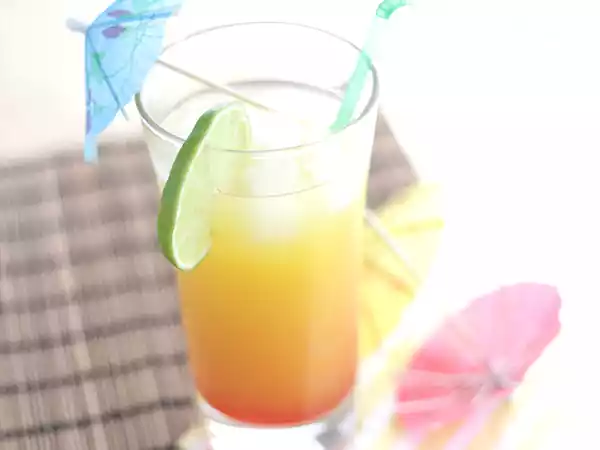 Cóctel Tequila sunrise