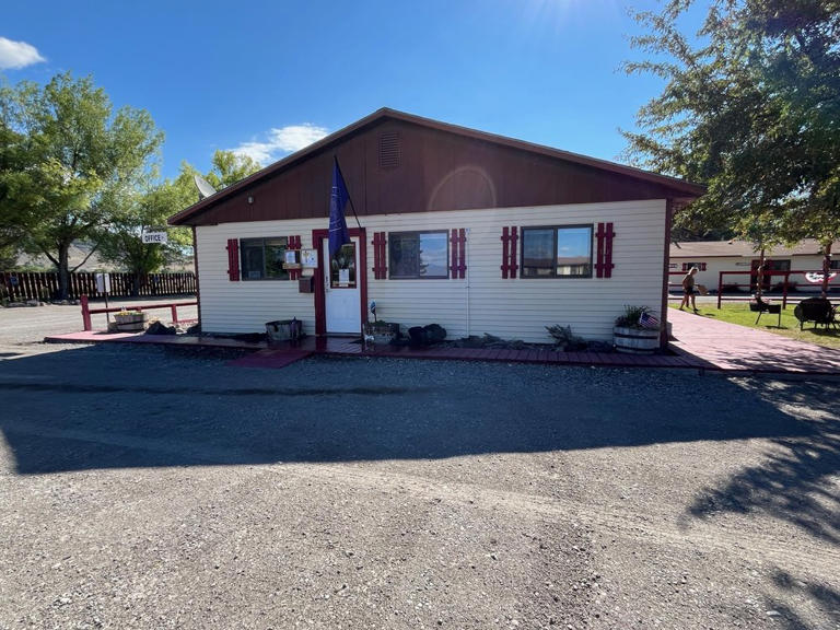 Mountain View RV Park and Restaurant in Arco, ID: A review