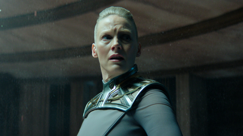 5 biggest connections between Isaac Asimov's Foundation and Robot books