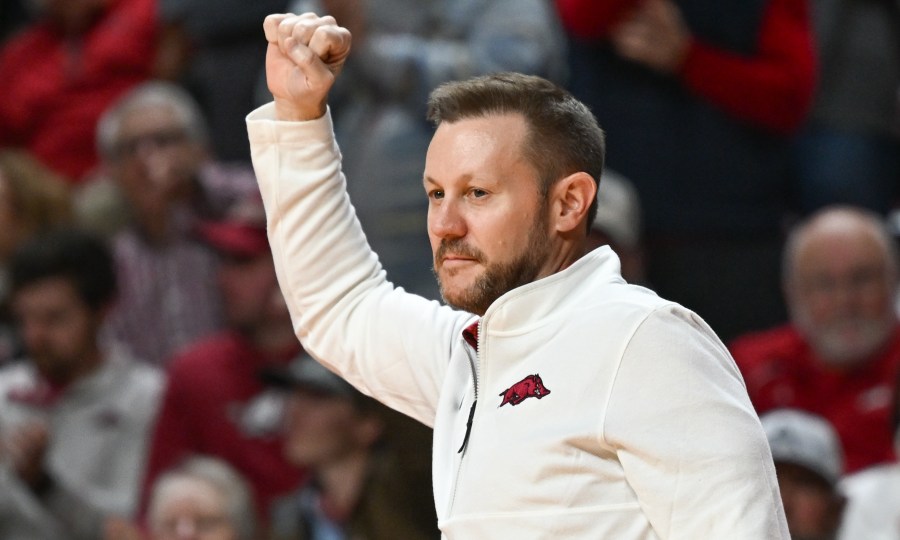 Antonio Sandel-Bascomb pledges to Razorbacks