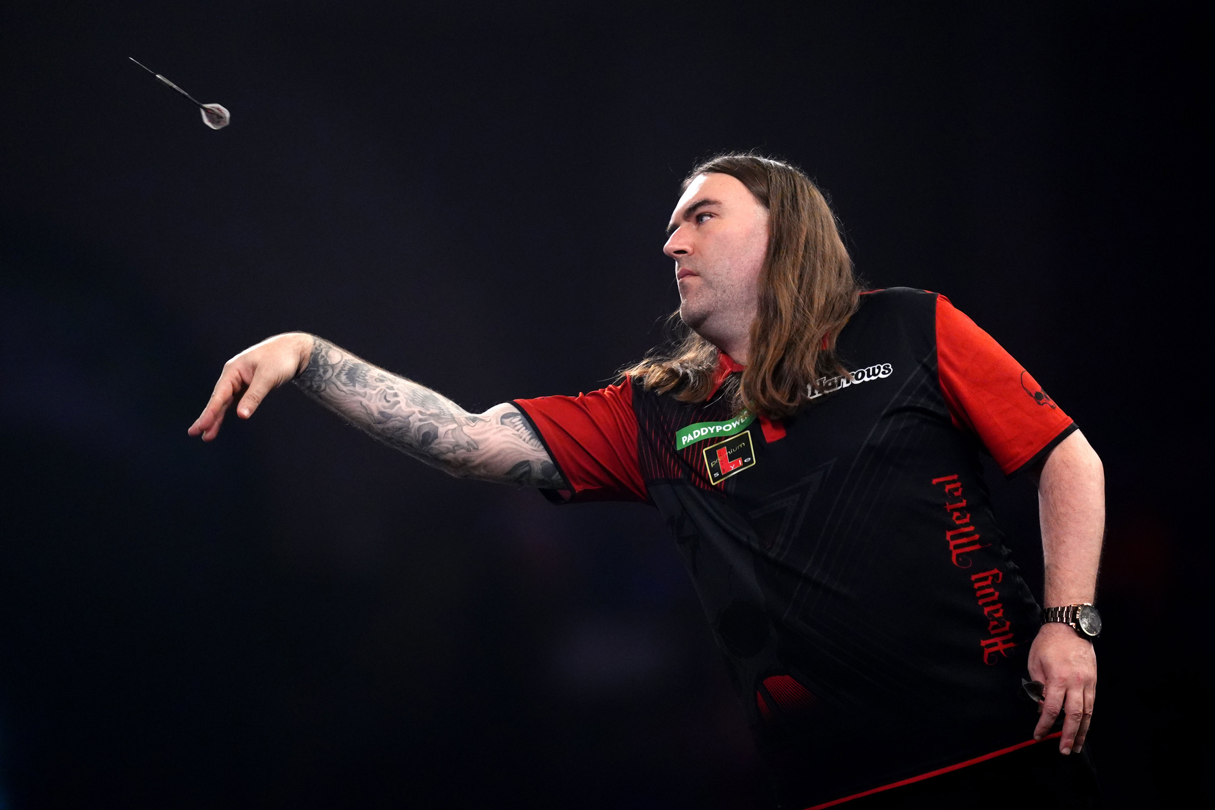Luke Littler shrugs off boos to beat Rob Cross in last 16 at World ...