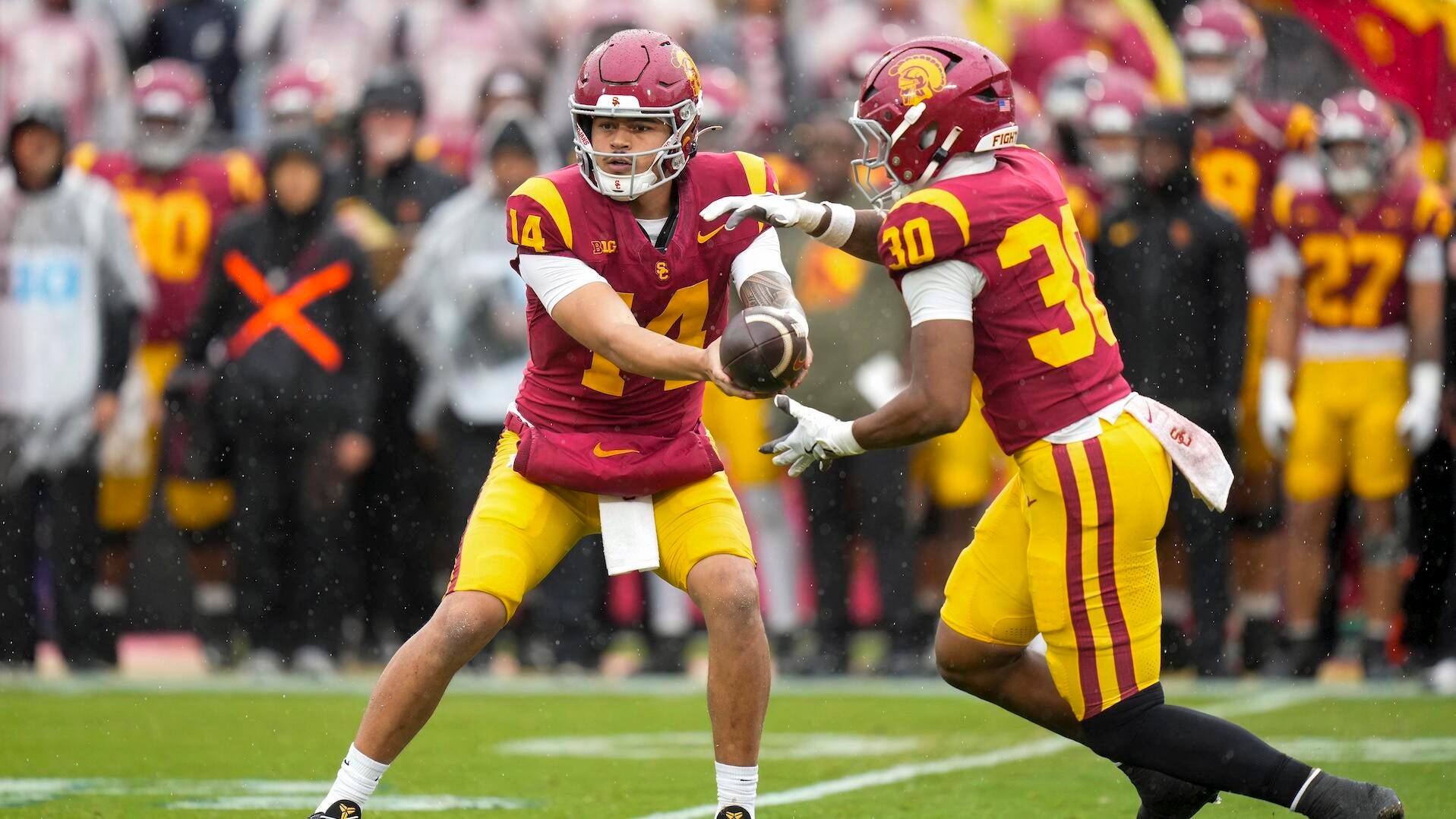 USC vs. TCU prediction, picks, odds, spread: Trojans, Horned Frogs ...