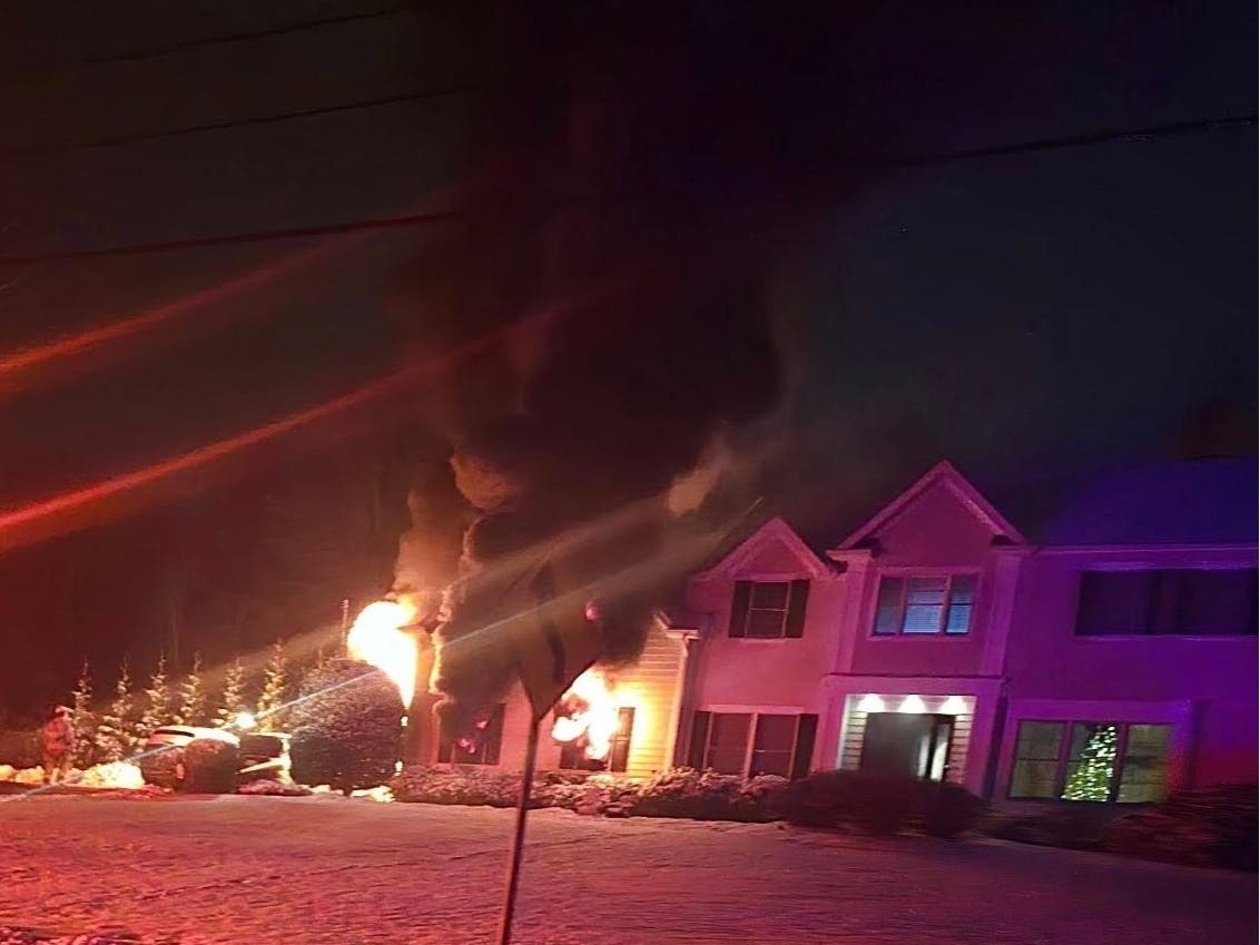 Residents escape house fire at Basking Ridge home
