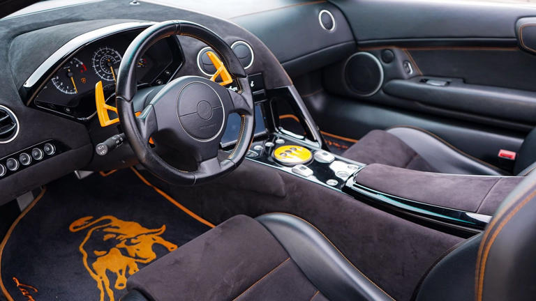 Factory press Lamborghini Murciélago LP 650-4 Roadster headed to Amelia ...