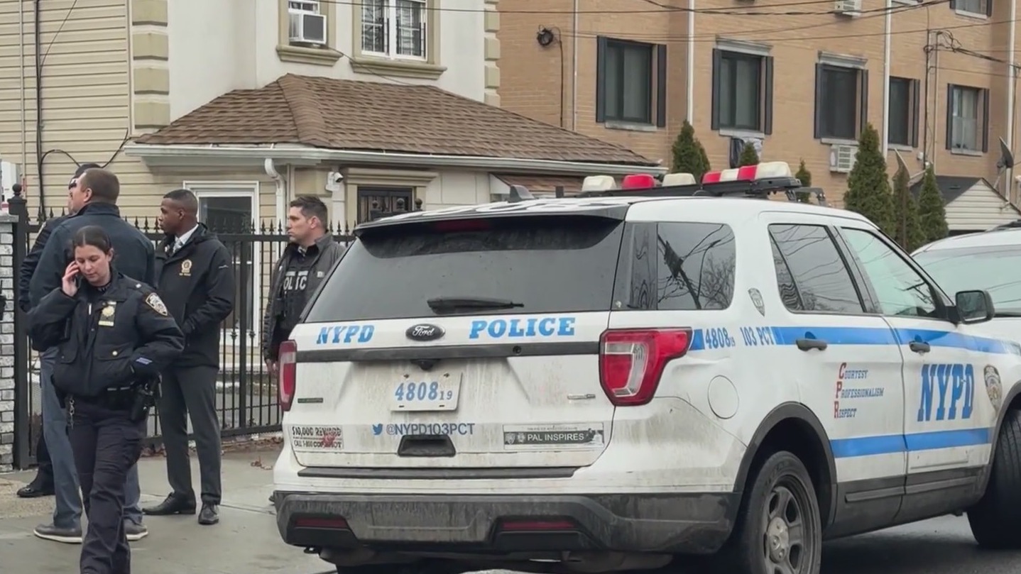 Baby dies in NYC, mother hospitalized: NYPD