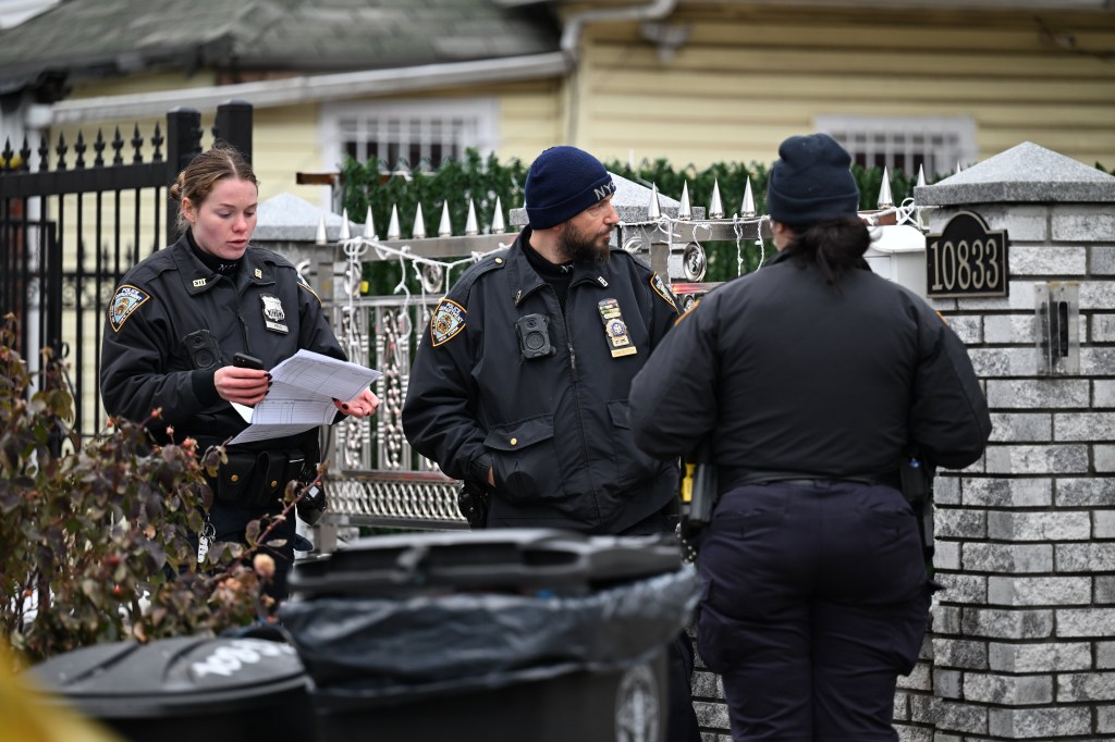 NYC baby dies after he’s found drenched in blood, mom tries to slash ...