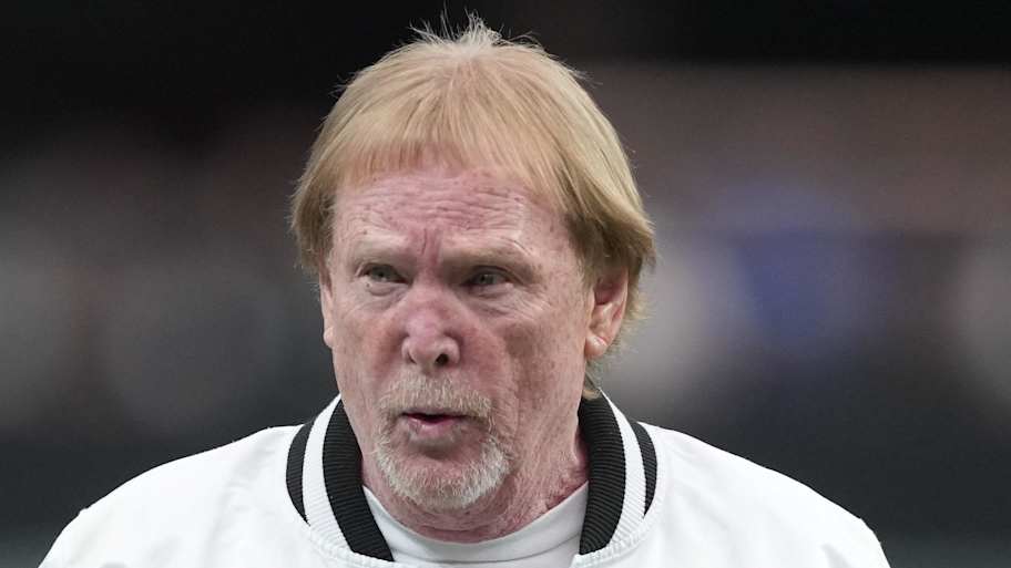 Raiders' loss to Giants was smoking gun Mark Davis needed for major changes