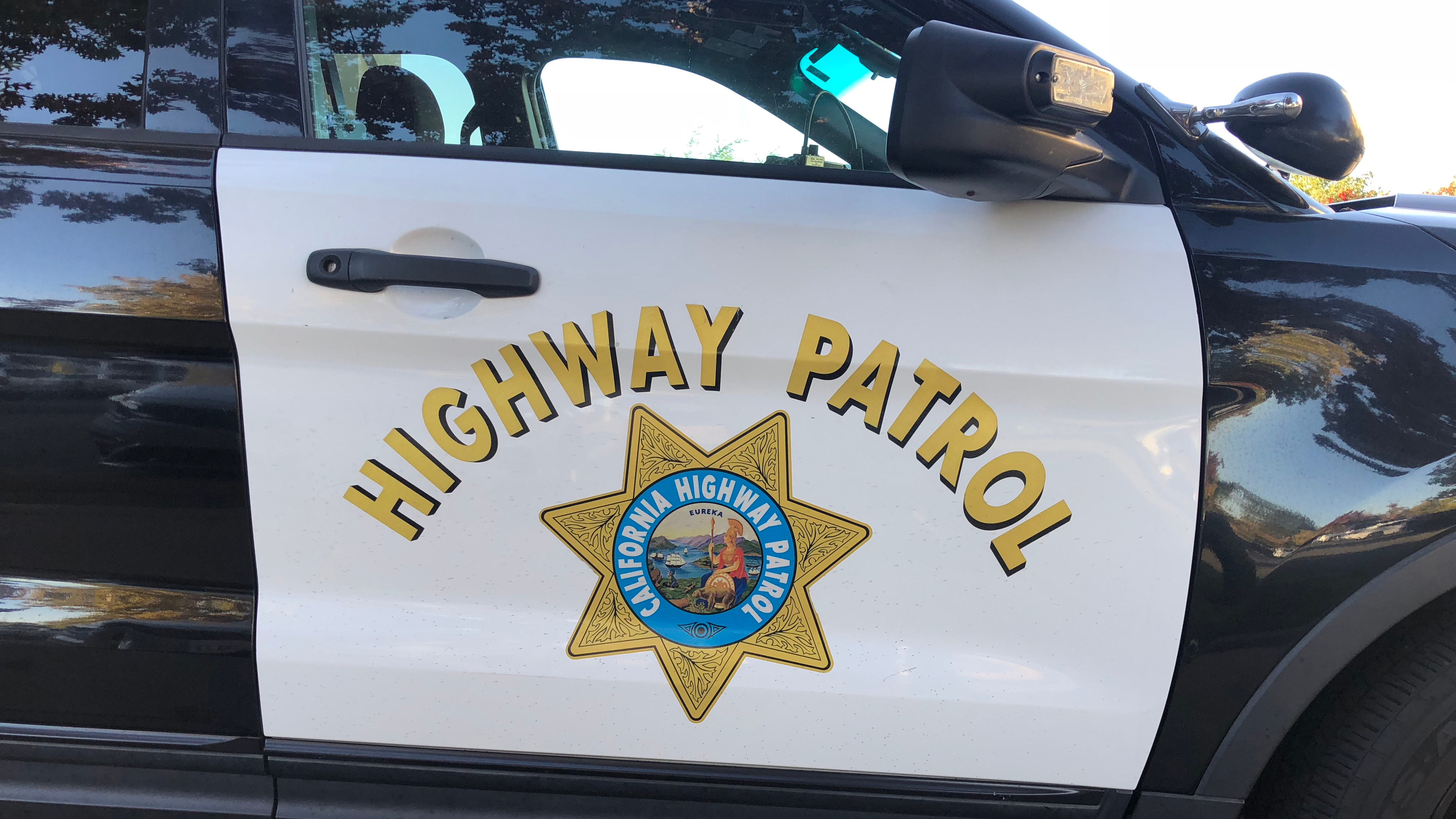3 killed after car plunges off Highway 9 near Saratoga