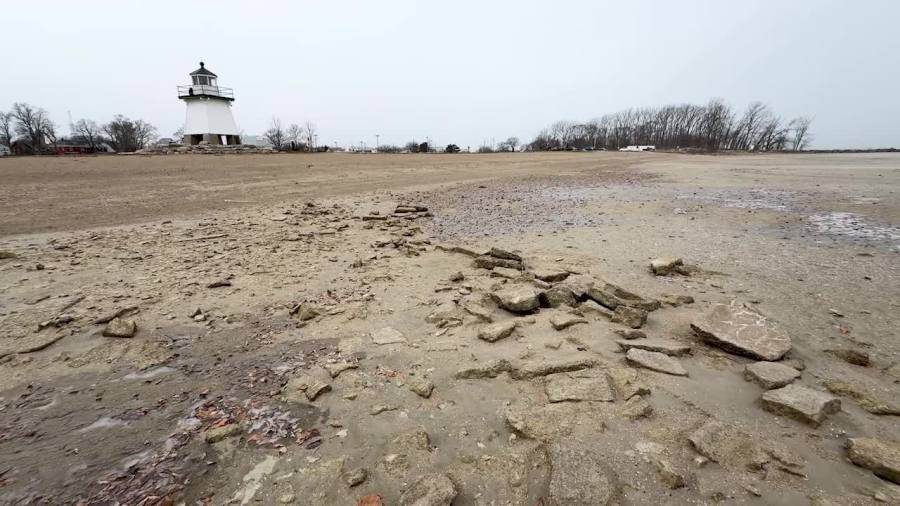 Watch: Lake Erie water levels drop significantly during powerful winds