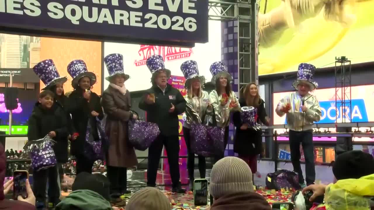 NYC sends confetti flying during Times Square countdown test