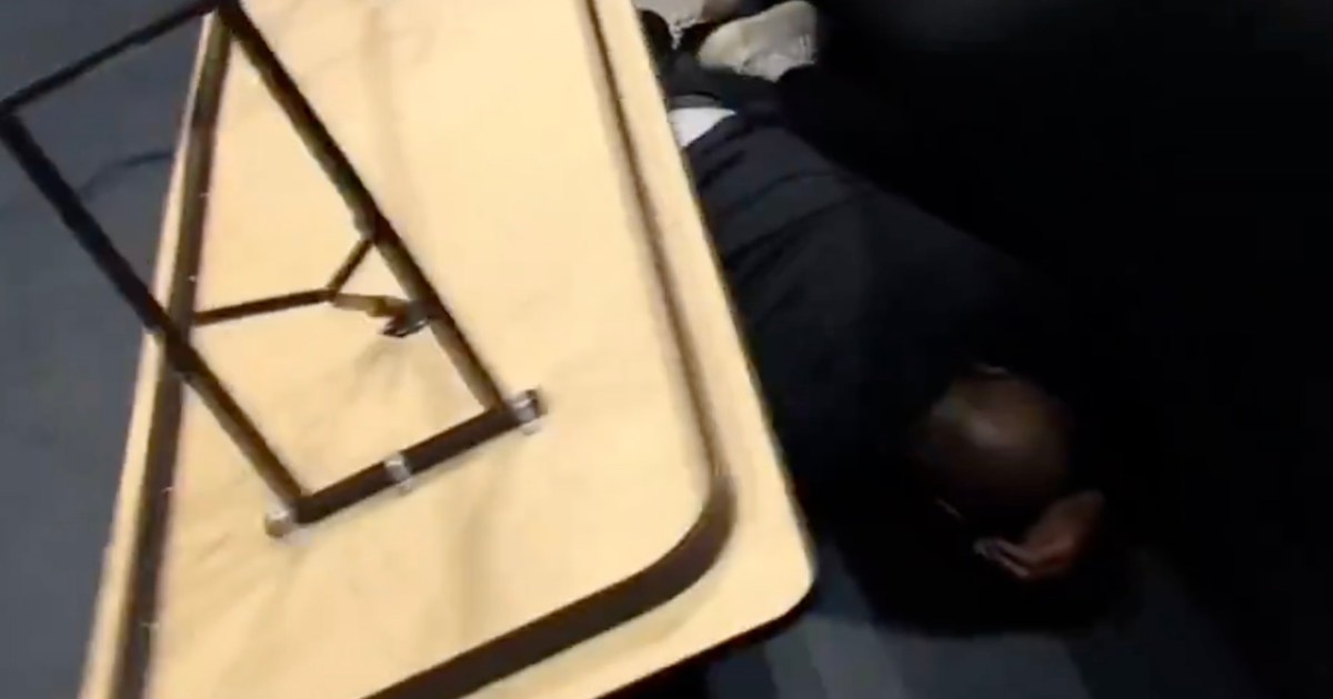 AEW star hilariously botches table spot