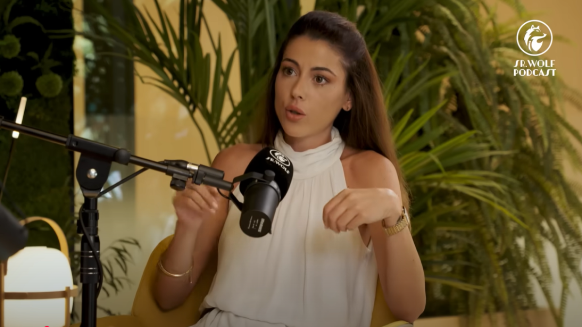 Sara Hervás, azafata de jets privados: “En un vuelo con jeques ...