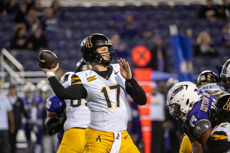 Georgia Southern vs. Appalachian State predictions: Odds, picks, best ...