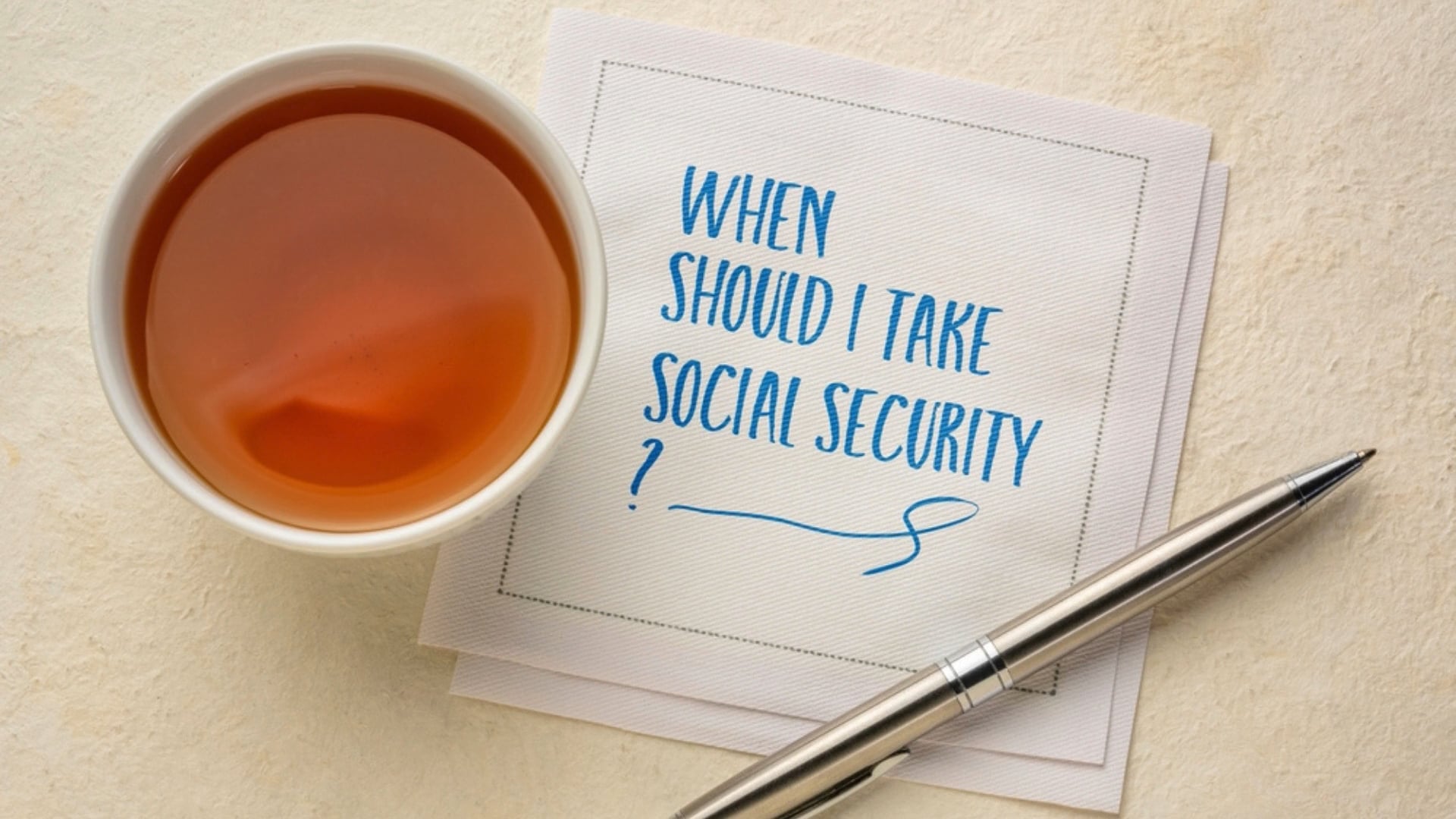 The Social Security debate: 2 financial gurus offer opposite advice