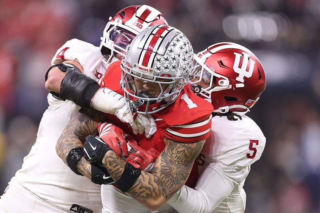 South Florida Buckeyes looking forward to facing hometown Hurricanes in ...