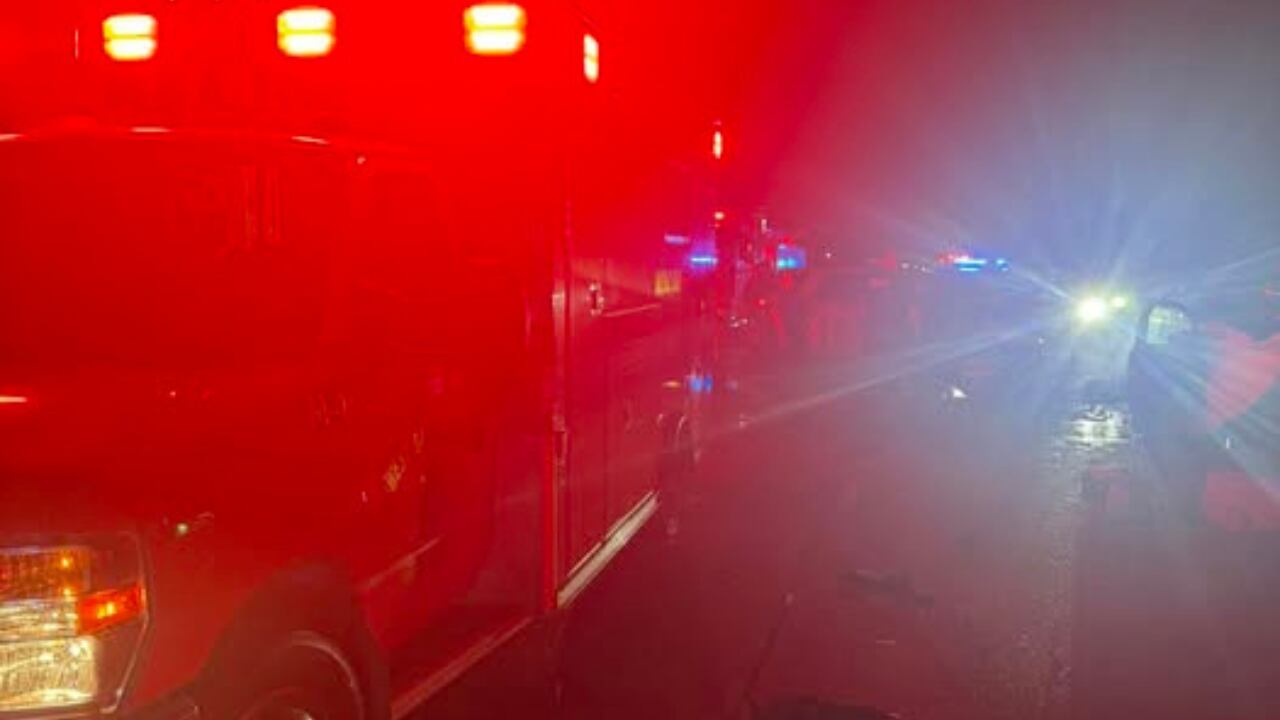 1 dead after crash in West Baton Rouge Parish