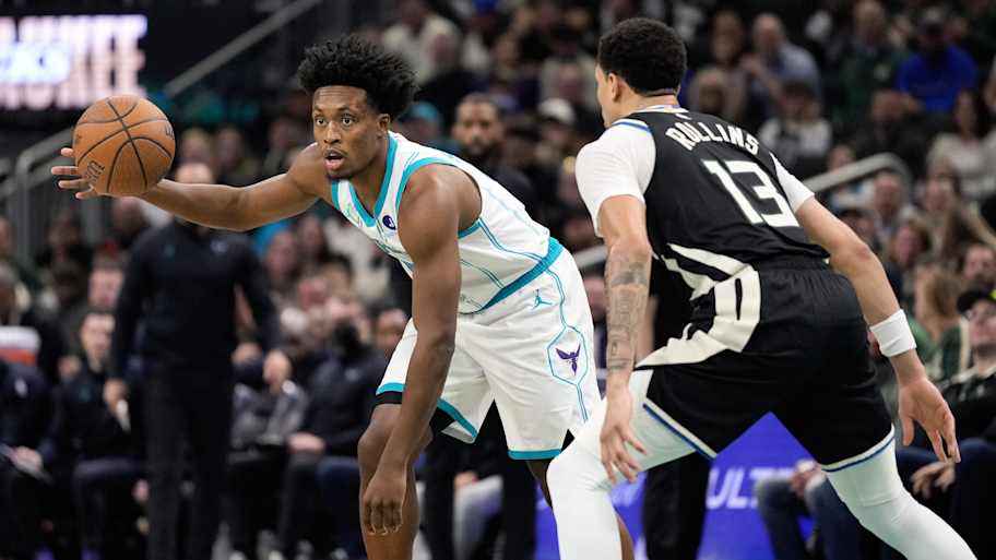 Knueppel-less Hornets look for third straight win, playing host to ...